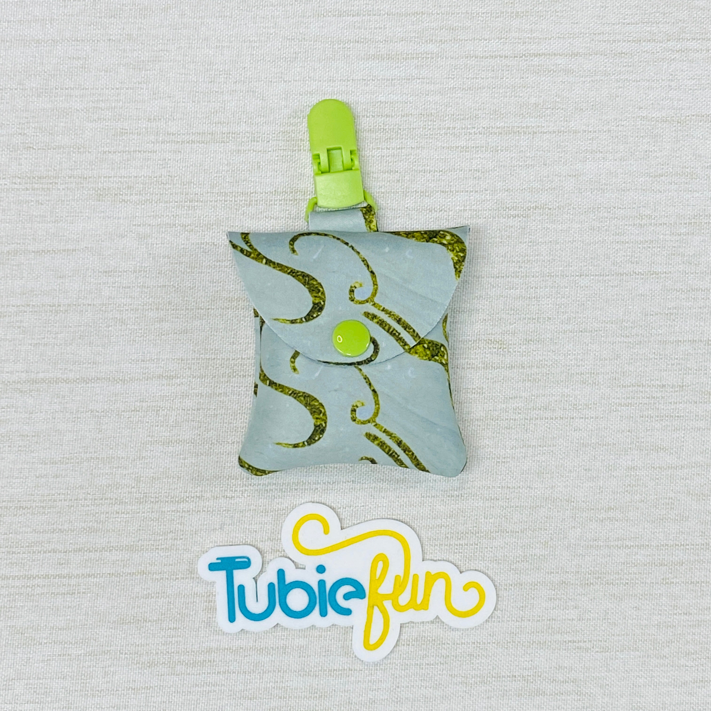 Neoprene Tubing Pouch - Green Swirl – Tubie Fun